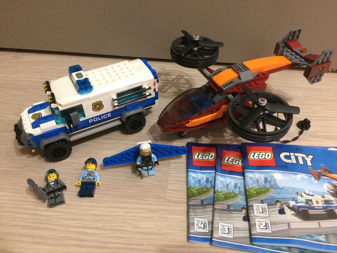 Lego City 60209 Sky Police Diamond Heist, Hobbies & Toys, Toys & Games ...