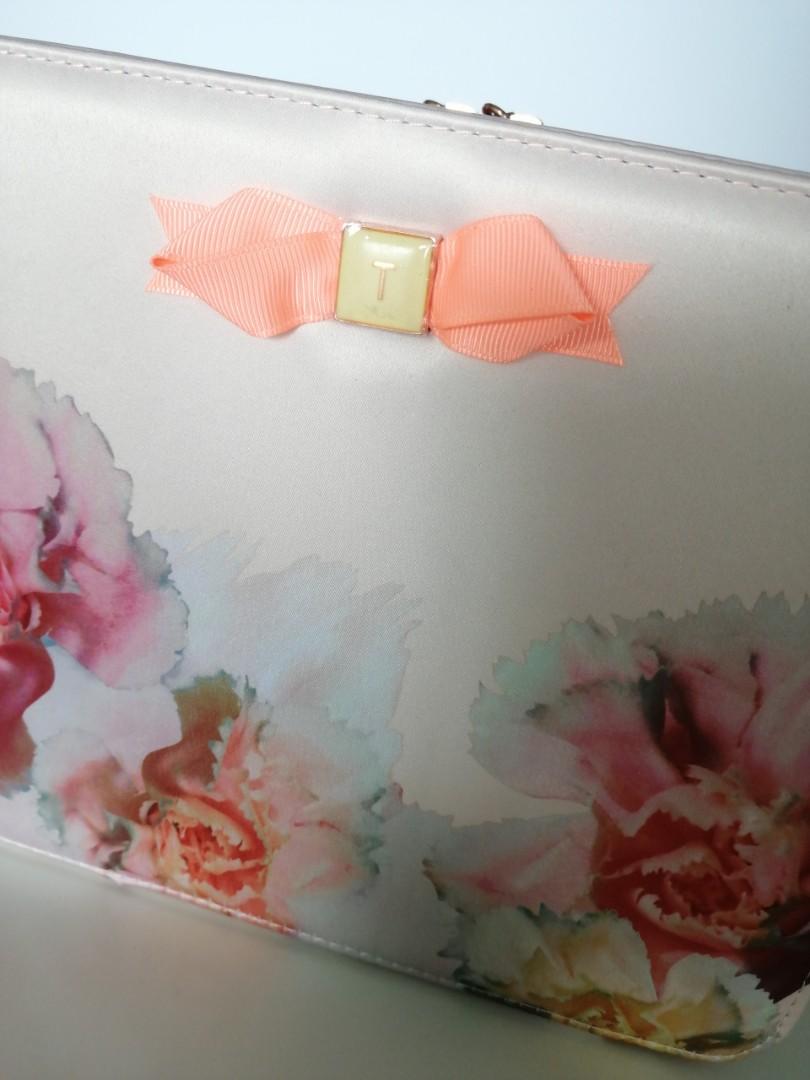 Ted Baker Pink Beauty Box (Stained), Women's Fashion, Jewelry ...