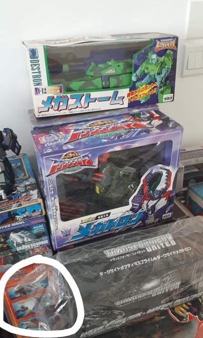 Transformers Megatron G2 & Armada tidal wave Takara new, Hobbies & Toys ...