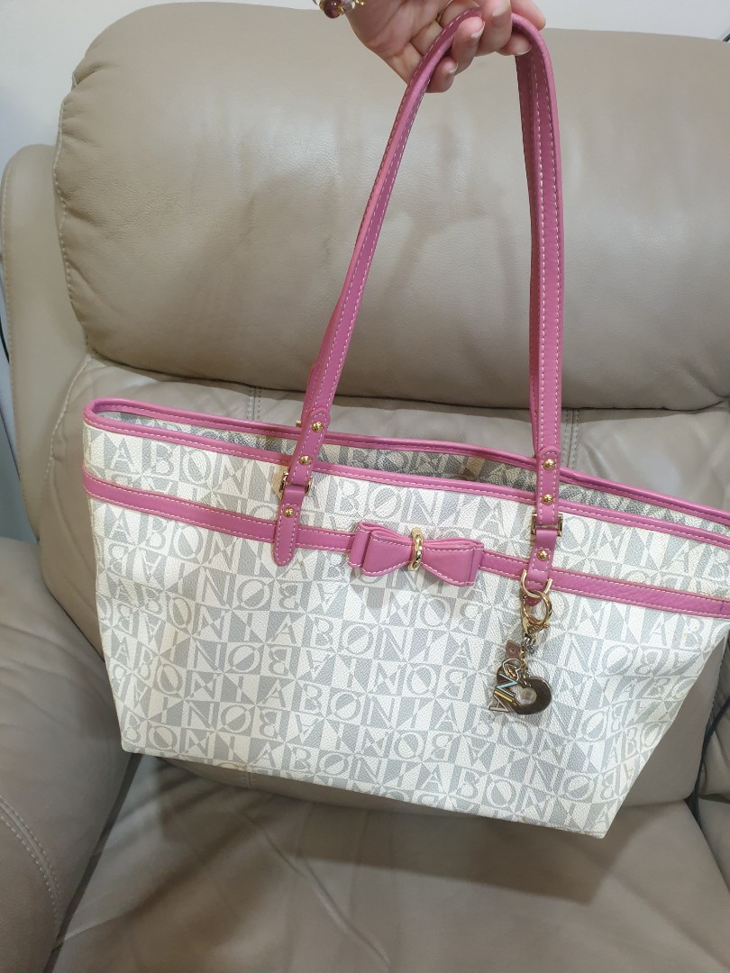 100% Authentic Bonia bag, Luxury, Bags & Wallets on Carousell