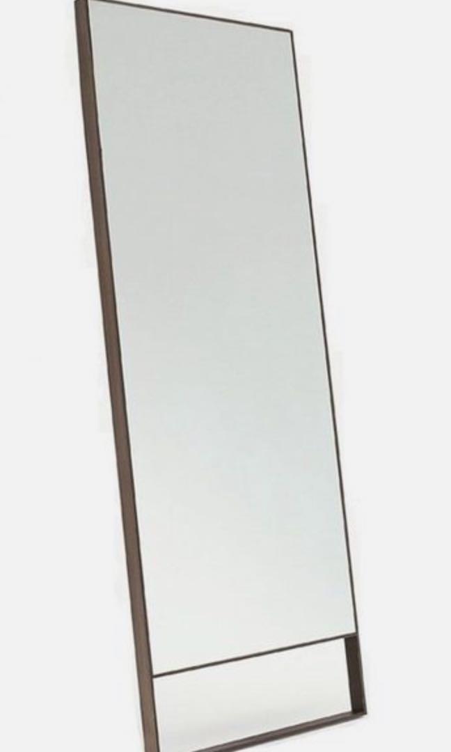 Maxalto Phische Mirror (Replica), Furniture & Home Living, Home Decor ...