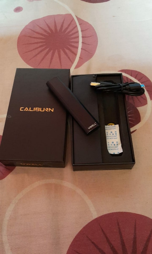 Pod Caliburn Warna Hitam, Serba Serbi, Others di Carousell
