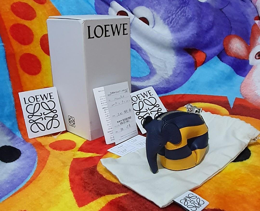 LOEWE COIN PURSE ORIGINAL, Luxury, Accessories on Carousell