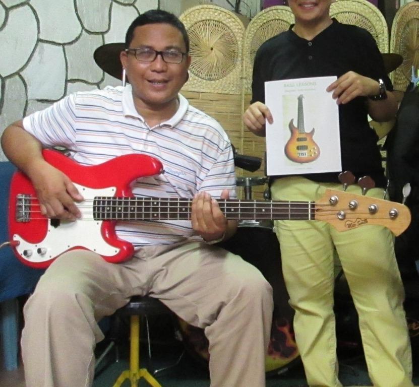 ONLINE BASS Lessons Female Teacher Drums Piano Guitar Ukulele Keyboard ...