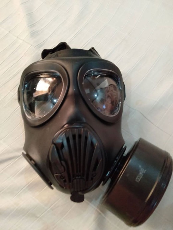 Sancheong K3 gas mask, Commercial & Industrial, Construction Tools ...