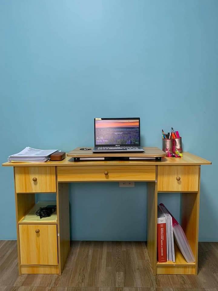 Elegant Computer Table, Furniture & Home Living, Office Furniture ...