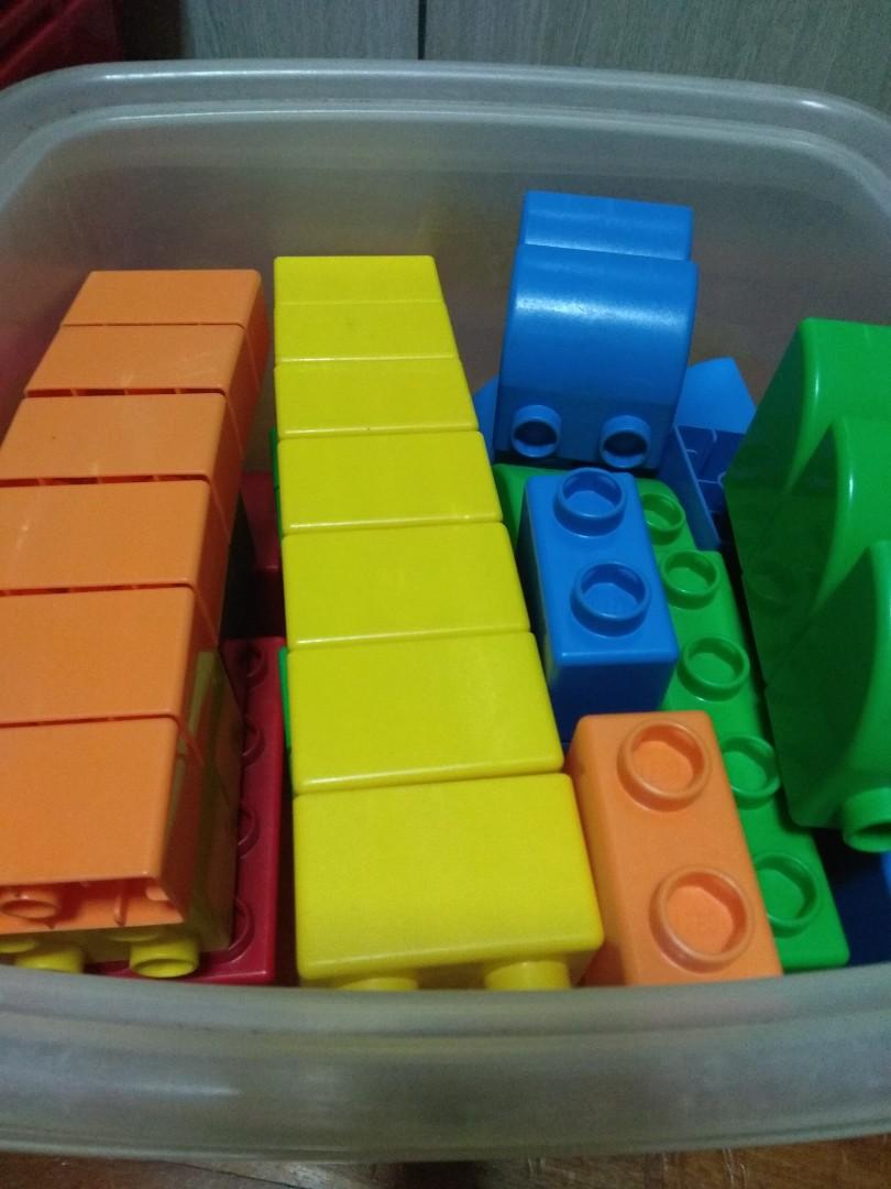 LEGO QUATRO Building Blocks, Hobbies & Toys, Toys & Games on Carousell