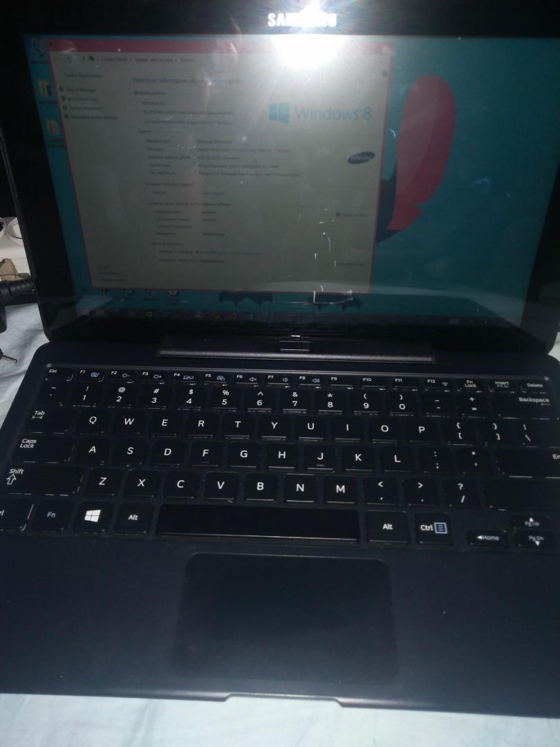 Samsung Ativ 700T Smart PC, Elektronik, Komputer, Laptop di Carousell