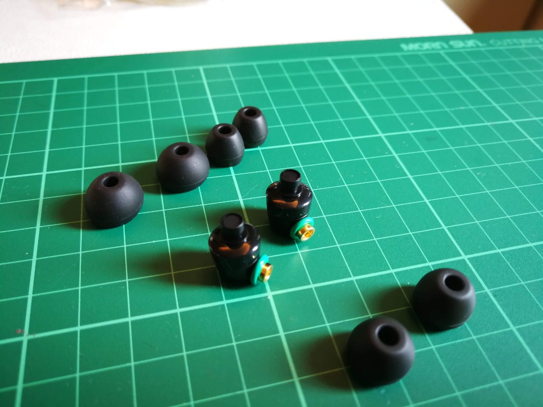 Sony Mh750 mmcx mod, Audio, Portable Audio Accessories on Carousell