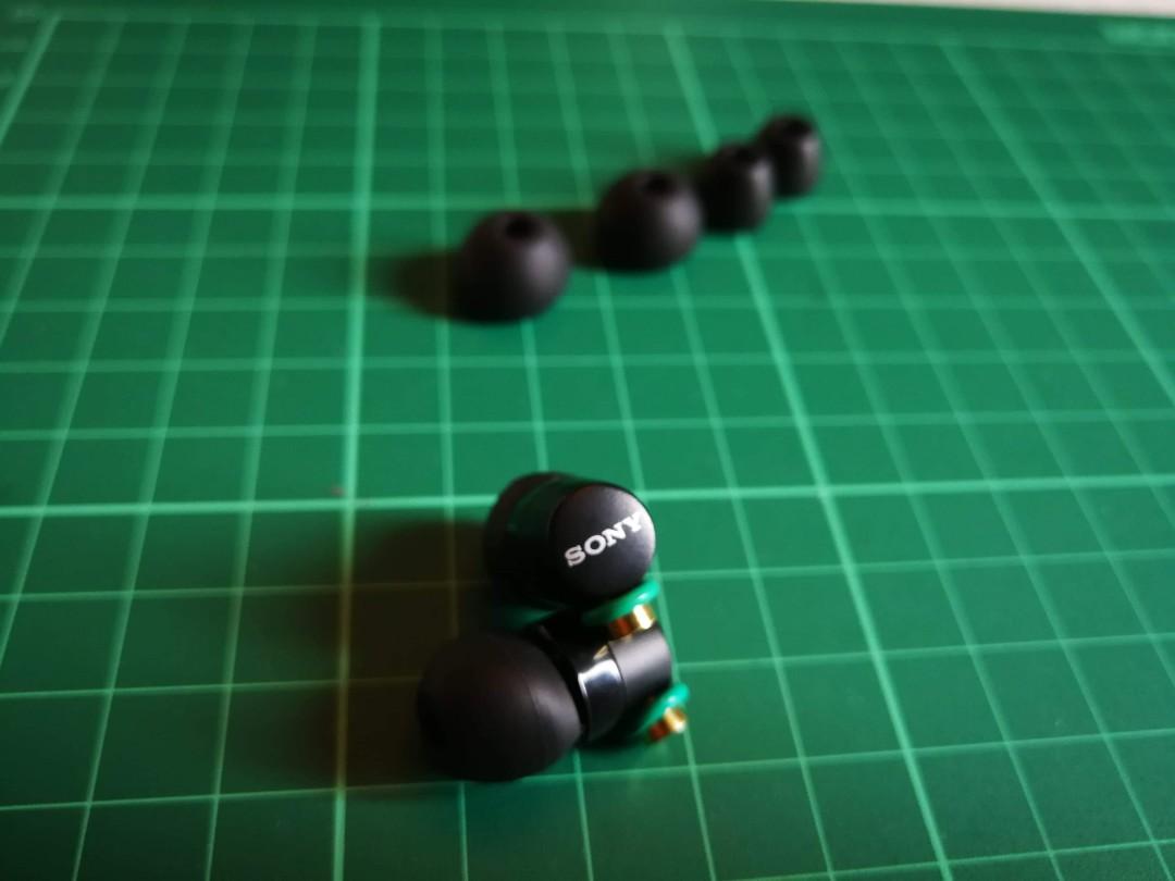 Sony Mh750 mmcx mod, Audio, Portable Audio Accessories on Carousell