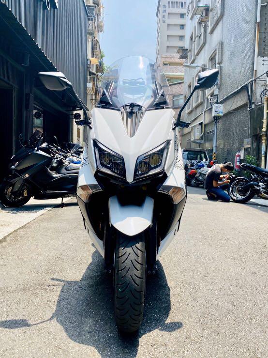 2016年 Yamaha Tmax 530 ABS 車況極優 可分期 免頭款 歡迎車換車 引擎保固一年 全車保固半年 大羊 黃牌 AK550 TL500 C650, 機車, 重機在旋轉拍賣