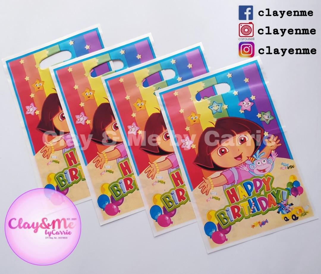 Dora the Explorer themed loot bags 10s (17x25 cm), Hobbies & Toys ...