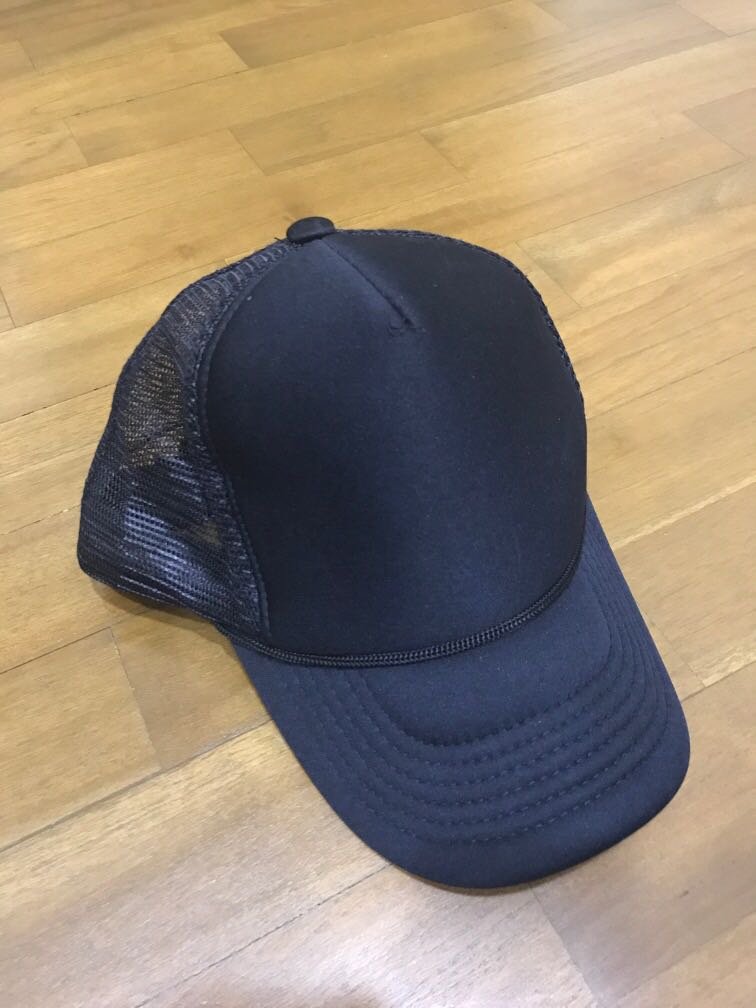 Plain black cap, Men's Fashion, Watches & Accessories, Caps & Hats on ...