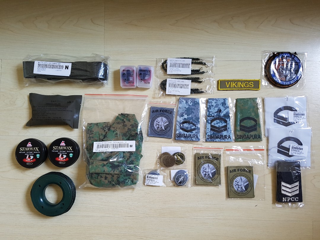 SAF and RSAF items, Everything Else on Carousell