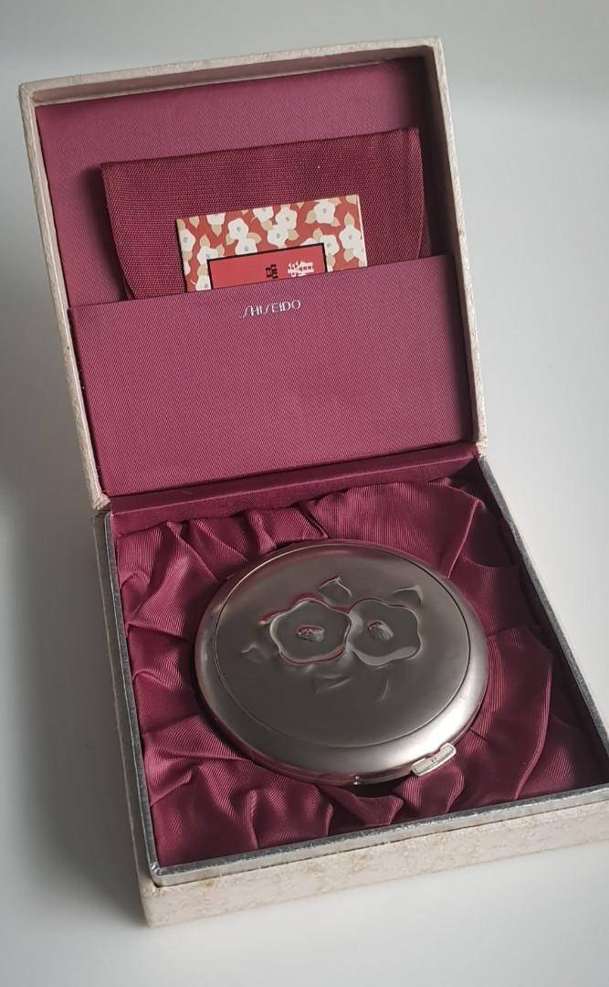 Shiseido Vintage (1972) Silver Compact Case in Original Presentation ...