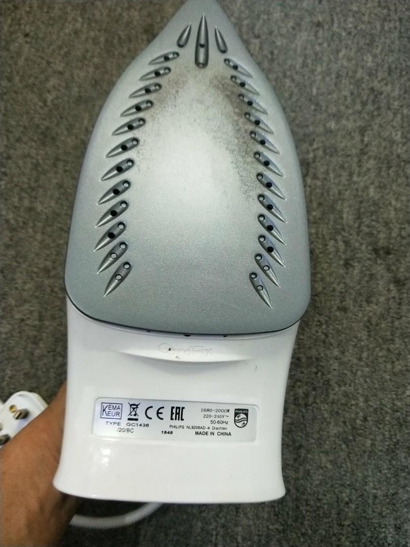 Steam Iron Philip, TV & Home Appliances, Irons & Steamers on Carousell