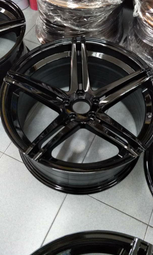 19" staggered concave rims, Car Accessories, Tyres & Rims on Carousell