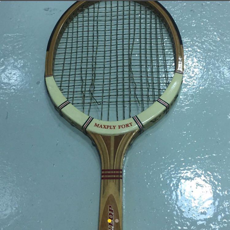 Dunlop Maxply Fort tennis racket 網球拍, 運動產品, 運動與體育, 運動與體育 - 球拍和球類運動 ...