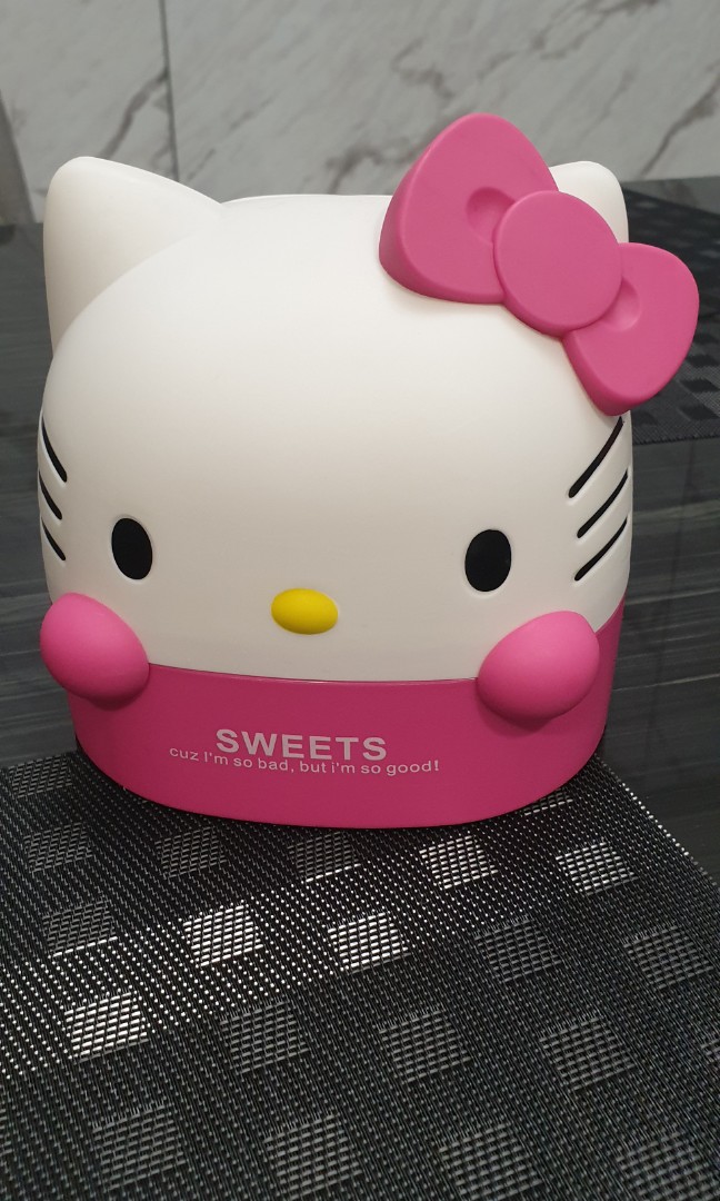 Hello Kitty tissue roll box (self collection), Women's Fashion, Jewelry ...