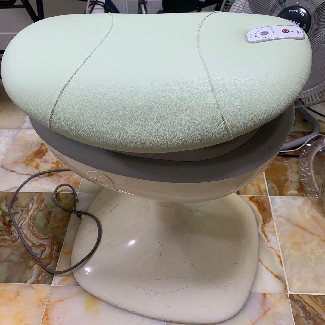 Osim urobic, Health & Nutrition, Massage Devices on Carousell