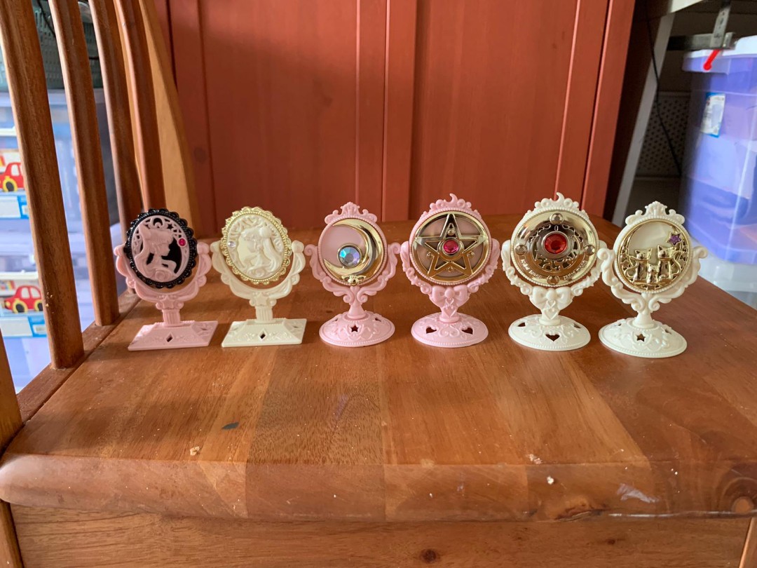 Sailor moon mirror, Women's Fashion, Jewelry & Organisers, Precious ...