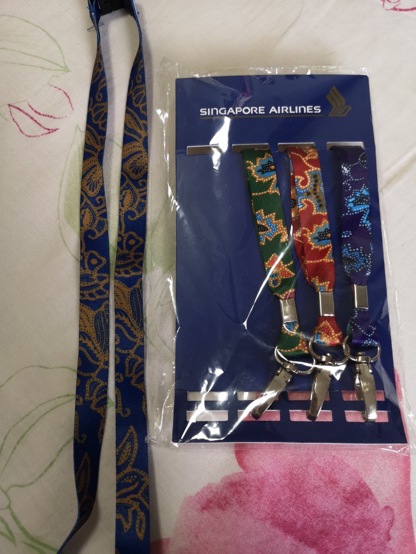 Singapore airlines layard SQ layard, Everything Else on Carousell