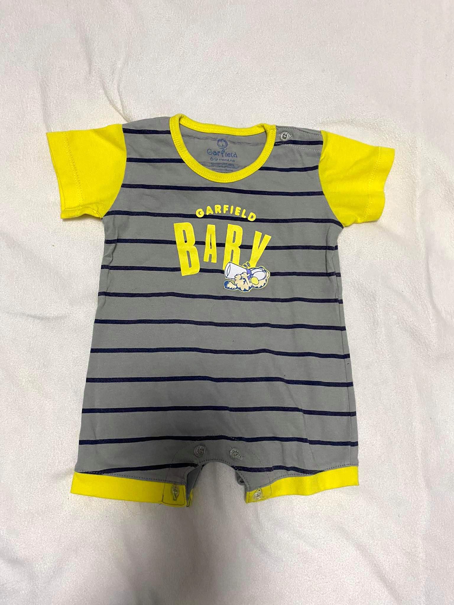 Garfield Outfit, Babies & Kids, Babies & Kids Fashion on Carousell