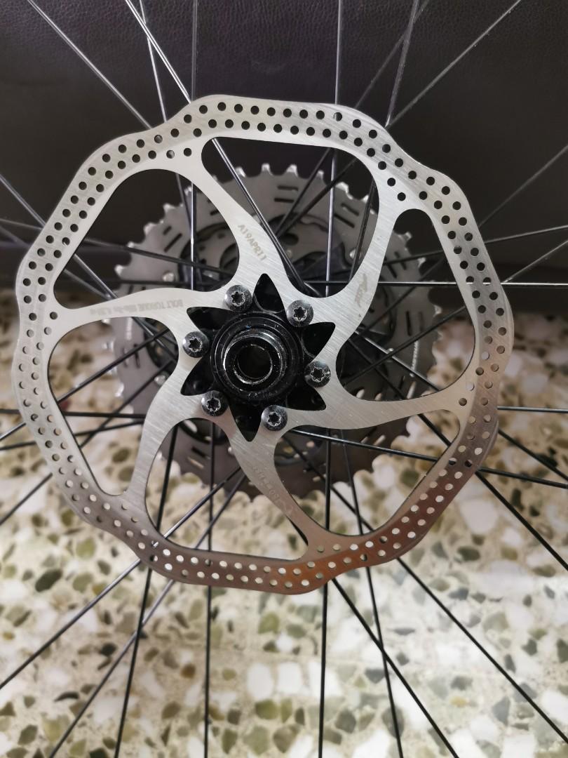 Hope evo 2 wheelset 29er, Sports Equipment, Bicycles & Parts, Bicycles ...