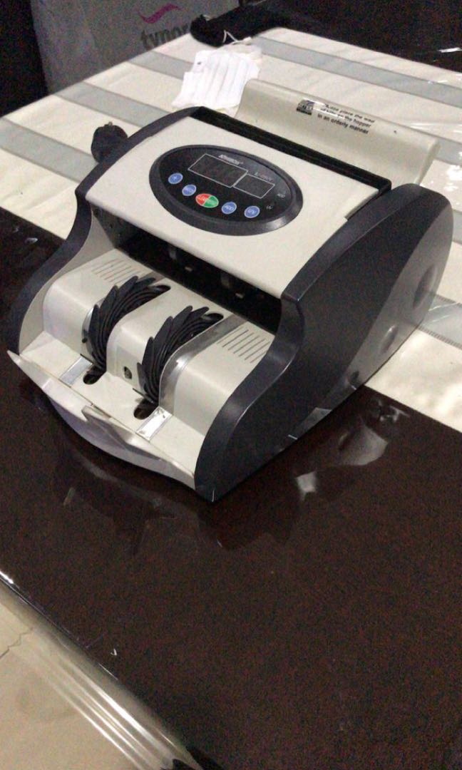 Mesin penghitung uang KRISBOW / banknote counter, Elektronik, Lainnya ...