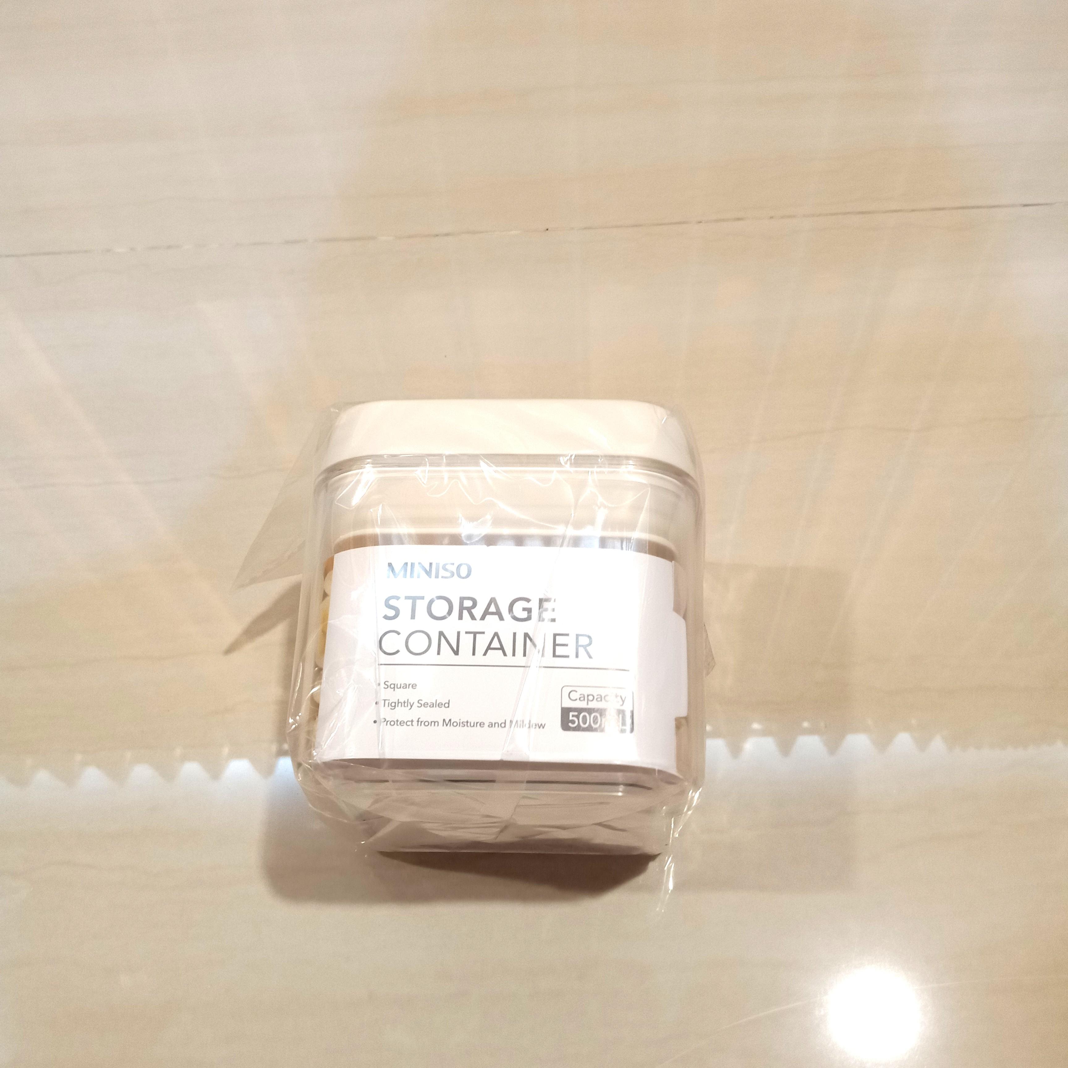 Miniso storage container 500 ml, Perabotan Rumah di Carousell