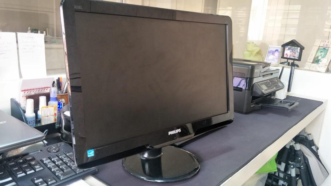 Phillips 20" LED monitor model 202EL, Computers & Tech, Parts ...