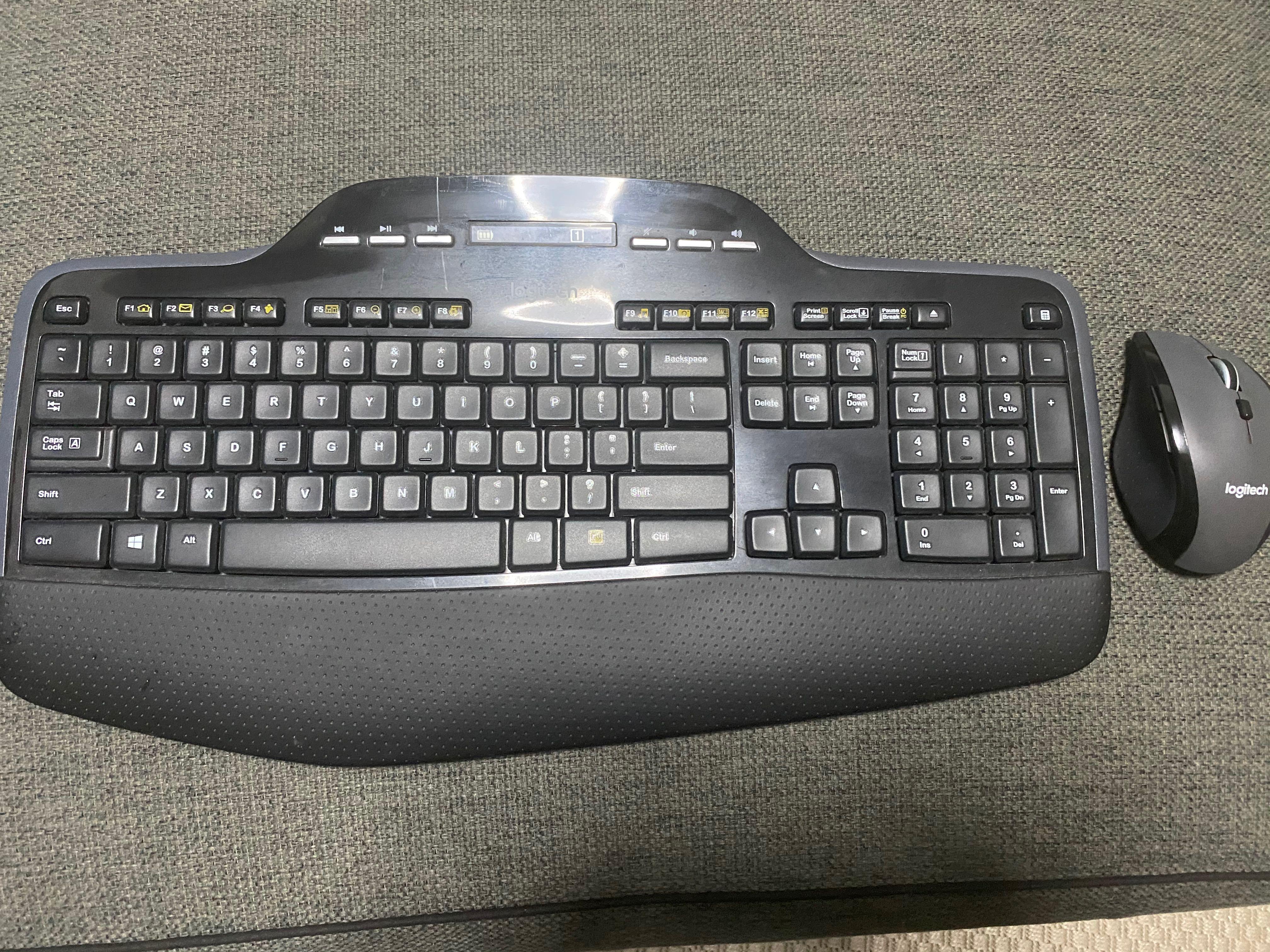 Surface Pro 3 With Dock Keyboard And Logitech Wireless Keyboard Mouse Combo Computers And Tech