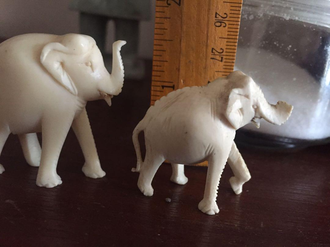 Vintage Netsuke miniature ivory elephants, Hobbies & Toys, Memorabilia ...