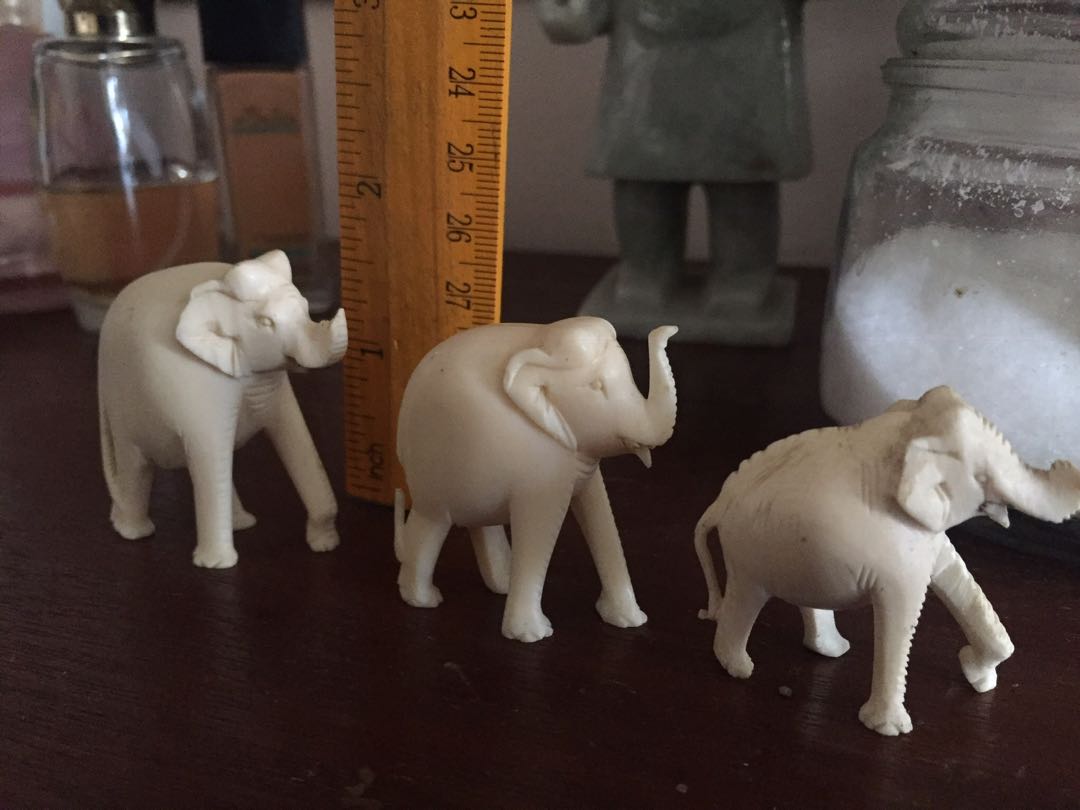 Vintage Netsuke miniature ivory elephants, Hobbies & Toys, Memorabilia ...