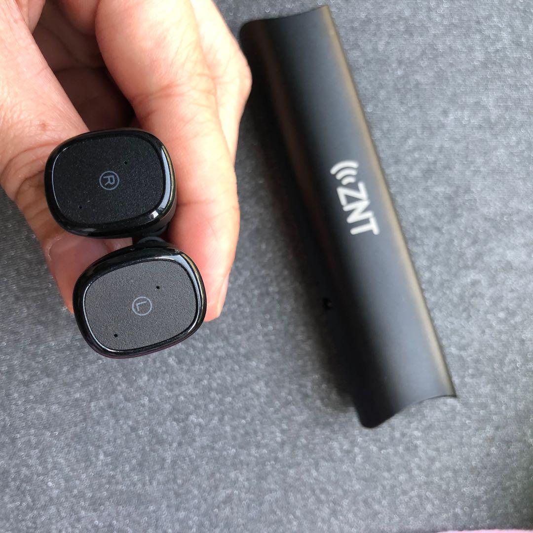 ZNT wireless earbuds, Audio, Earphones on Carousell