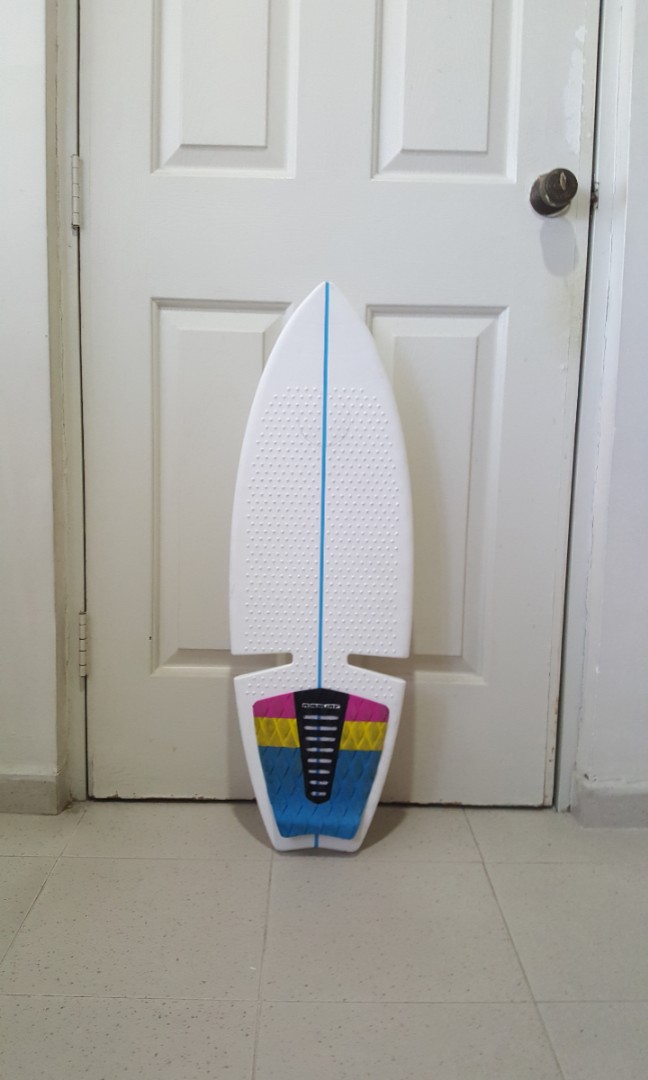 Razor Ripsurf Carver skateboard, Bicycles & PMDs, Personal Mobility ...