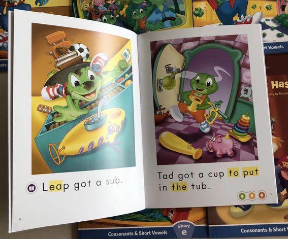 Learn to read book set 1, Books & Stationery, Children's Books on Carousell