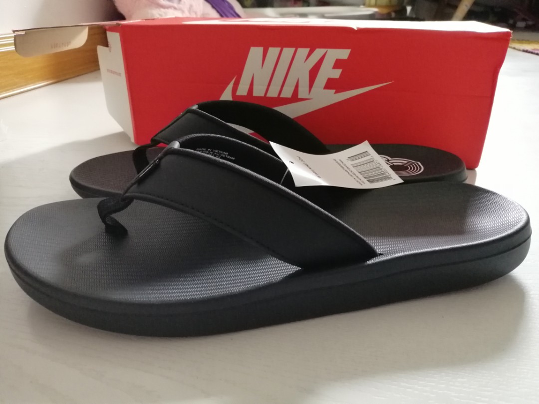 Nike Slipper, Men's Fashion, Footwear, Slippers & Slides on Carousell