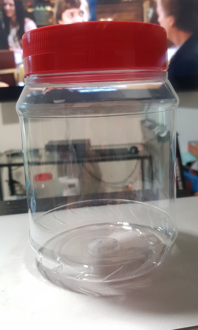 Plastic Container #4018, Furniture & Home Living, Kitchenware ...