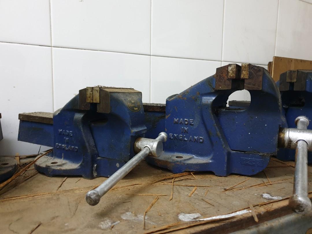 COLLECTORS Rare VINTAGE RECORD VISE - Mint condition (Brand new ...