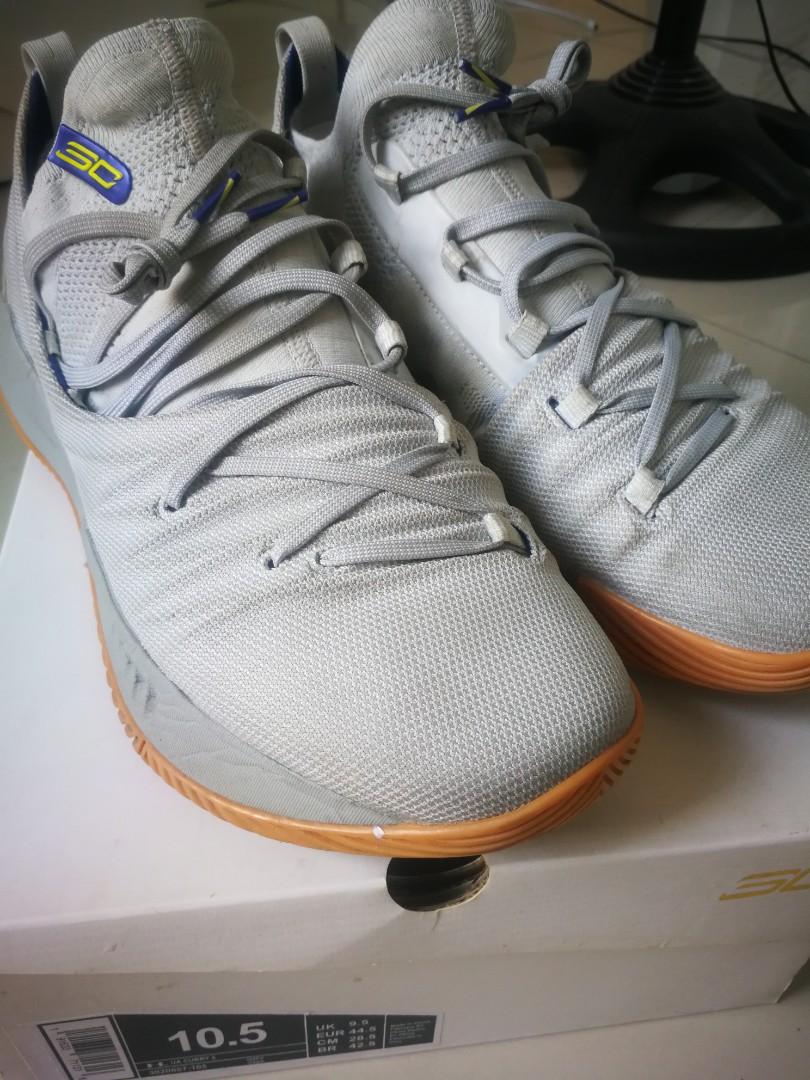 Curry 5 Basketball Shoes Good Condition, Men's Fashion, Footwear ...