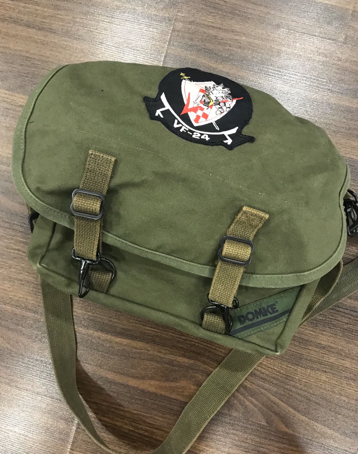 Domke Sling, Men's Fashion, Bags, Sling Bags on Carousell