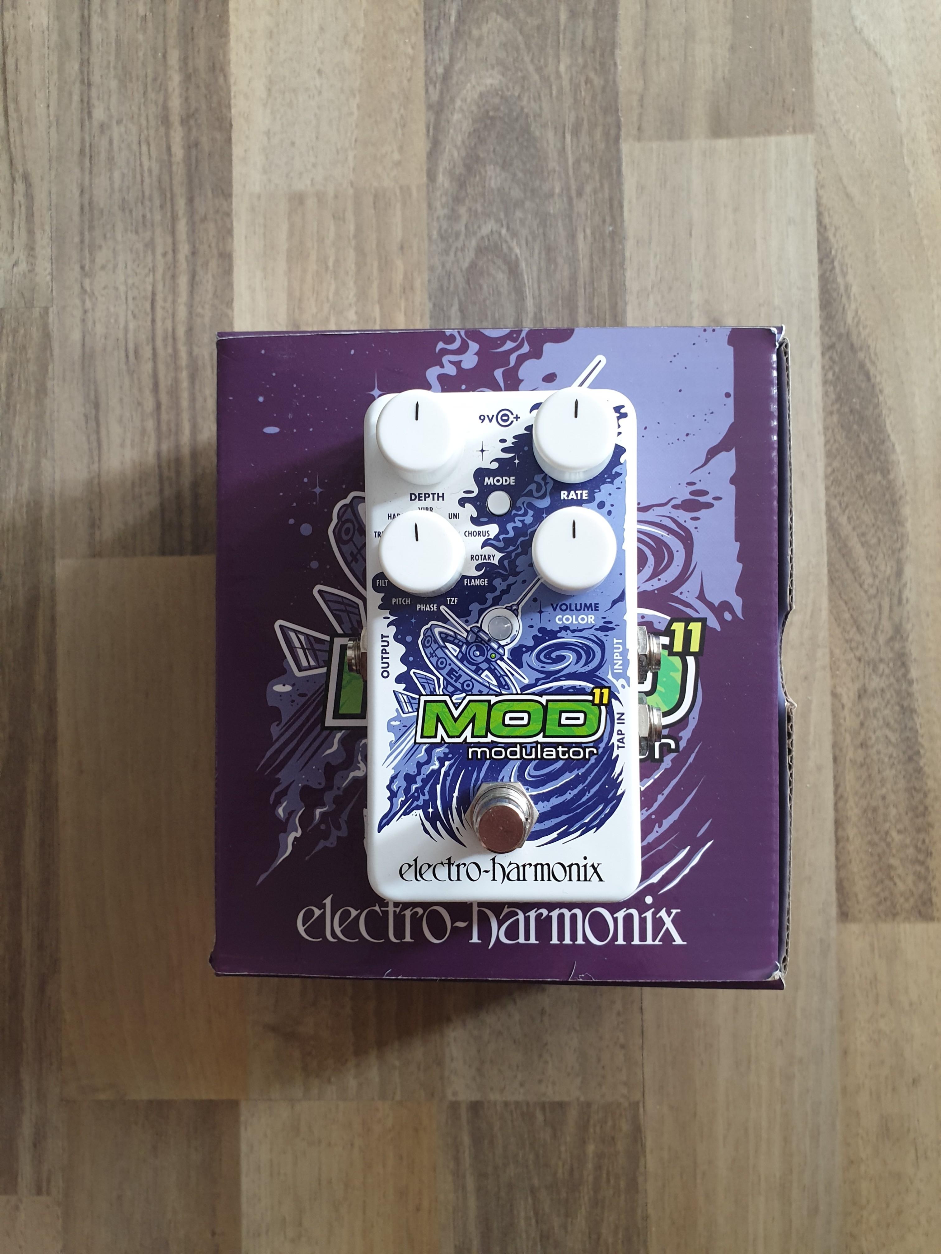 EHX Mod 11 Chorus Tremolo Phaser Modulation Pedal, Hobbies & Toys ...