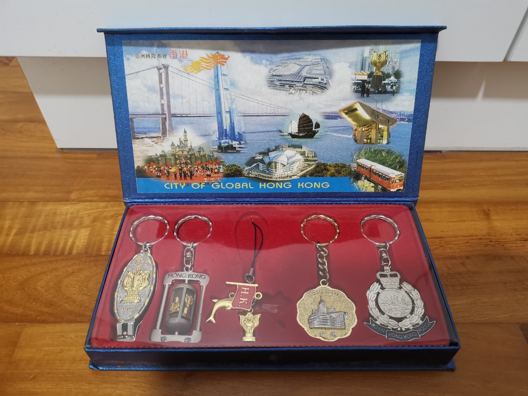 Hong Kong souvenir key chain, Women's Fashion, Jewelry & Organisers ...