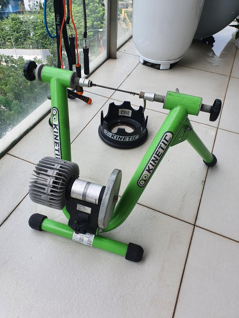 Kinetic Turbo Trainer (Complete Set) with bonus Training Wheelset ...