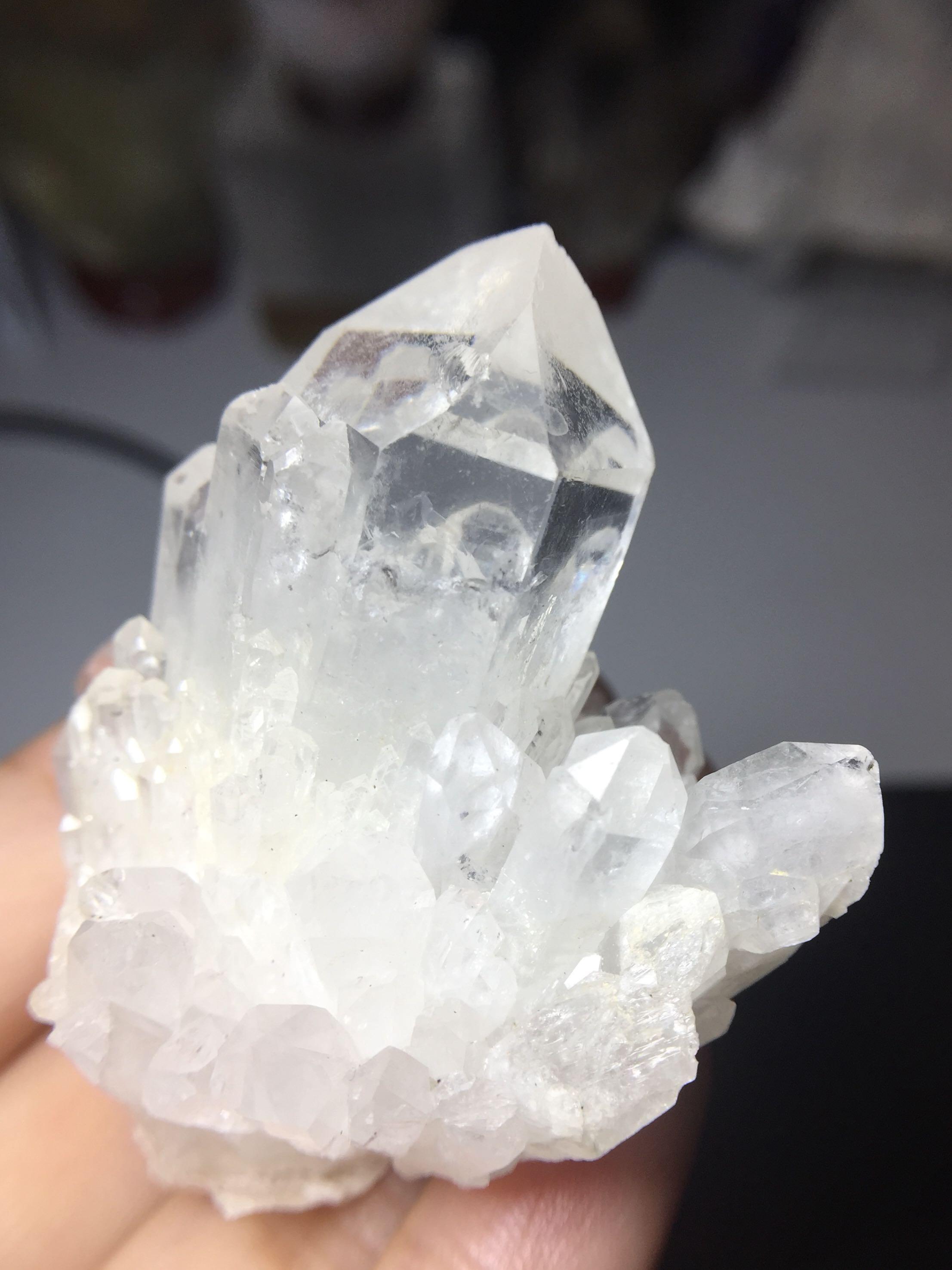 Natural Raw Dow Crystal/ Trans-channeling Crystal/ Cluster with rainbow ...