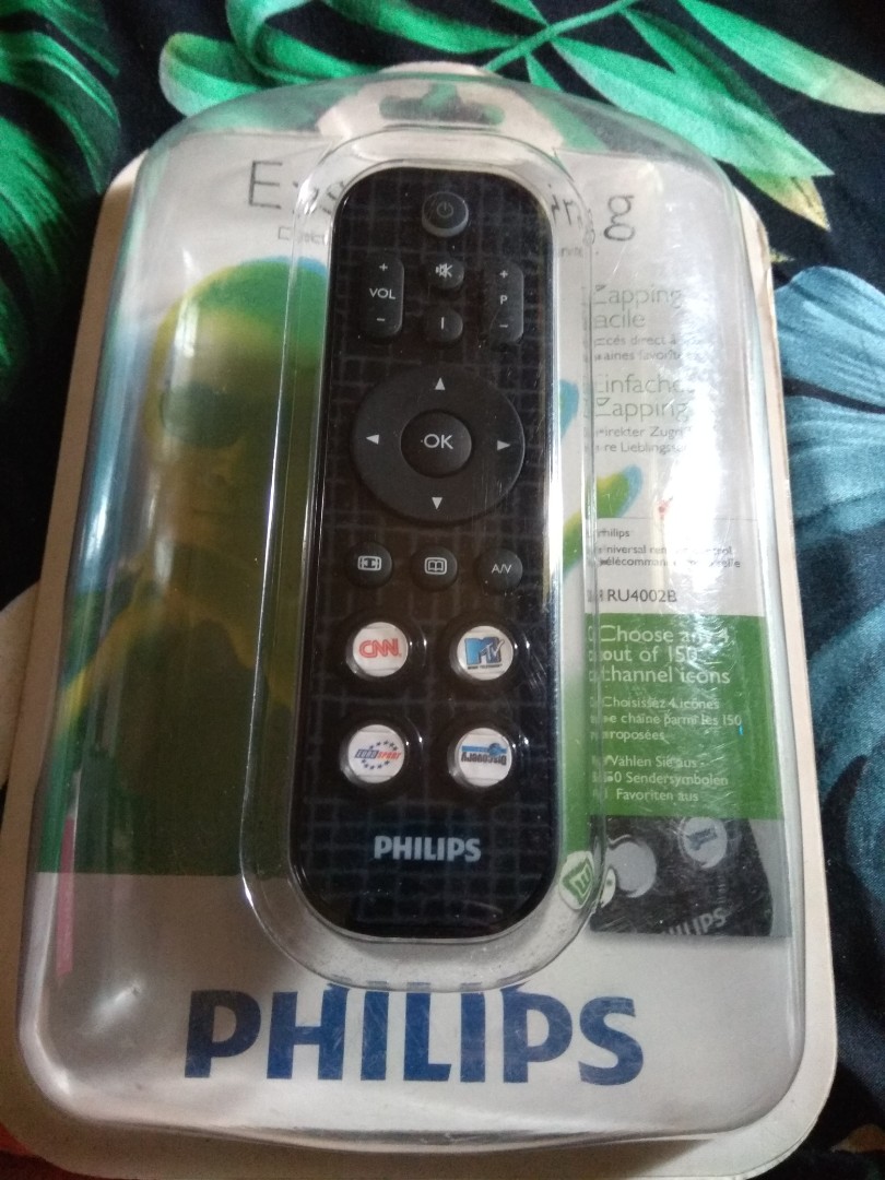 PHILIPS - Easy Zapping Universal Remote Control, TV & Home Appliances ...