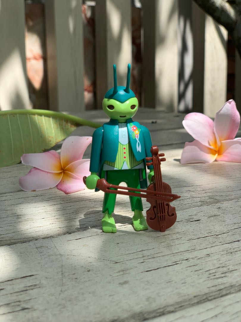 playmobil Figures S15 - grasshopper alien, Hobbies & Toys, Toys & Games ...