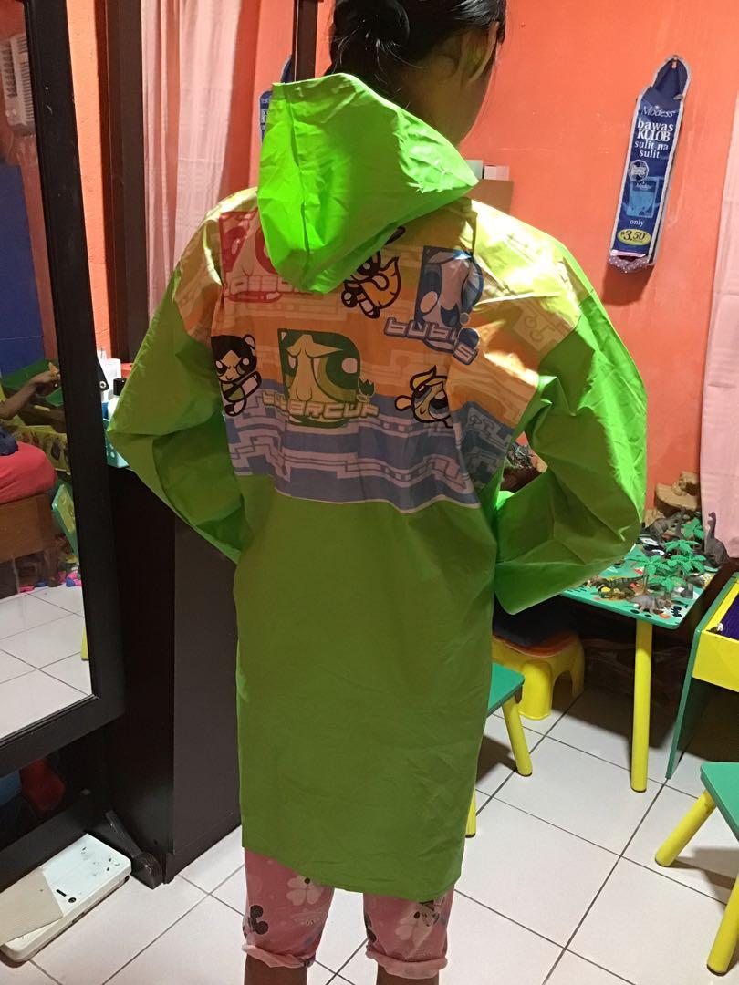 POWERPUFF GIRL Raincoat, Babies & Kids, Babies & Kids Fashion on Carousell