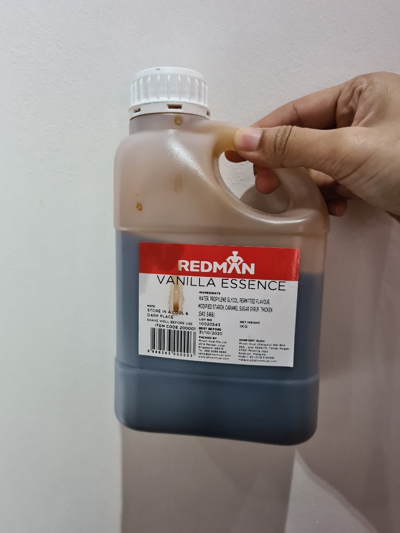 Redman Vanilla Essence (1kg bottle) NON HALAL, Food & Drinks, Packaged ...